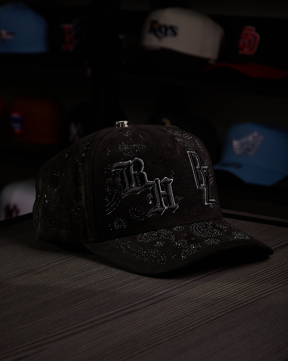 El Barbas Hats x Baez - Crystals – Don Martech Sneakers